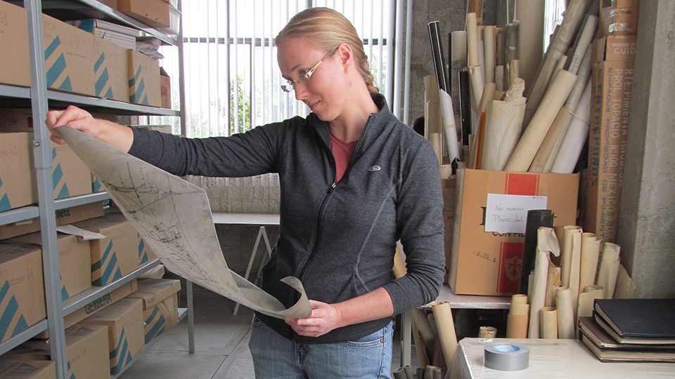 Angela Huster Grant from Register of Professional Archaelogists